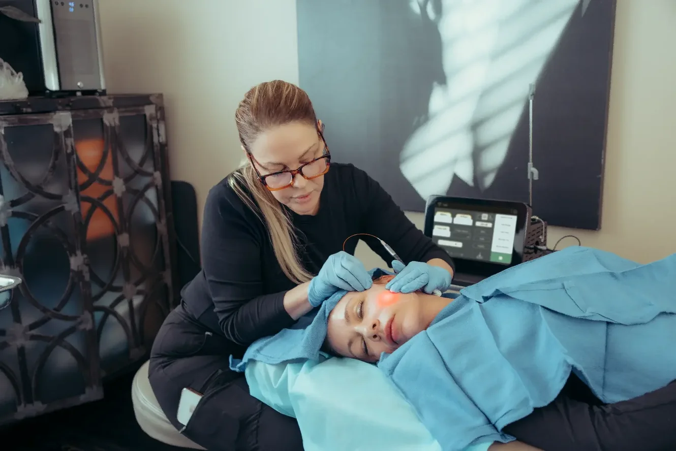Onyxa Medical — Junera Subdermal Laser | Laxity, Fat, or Both